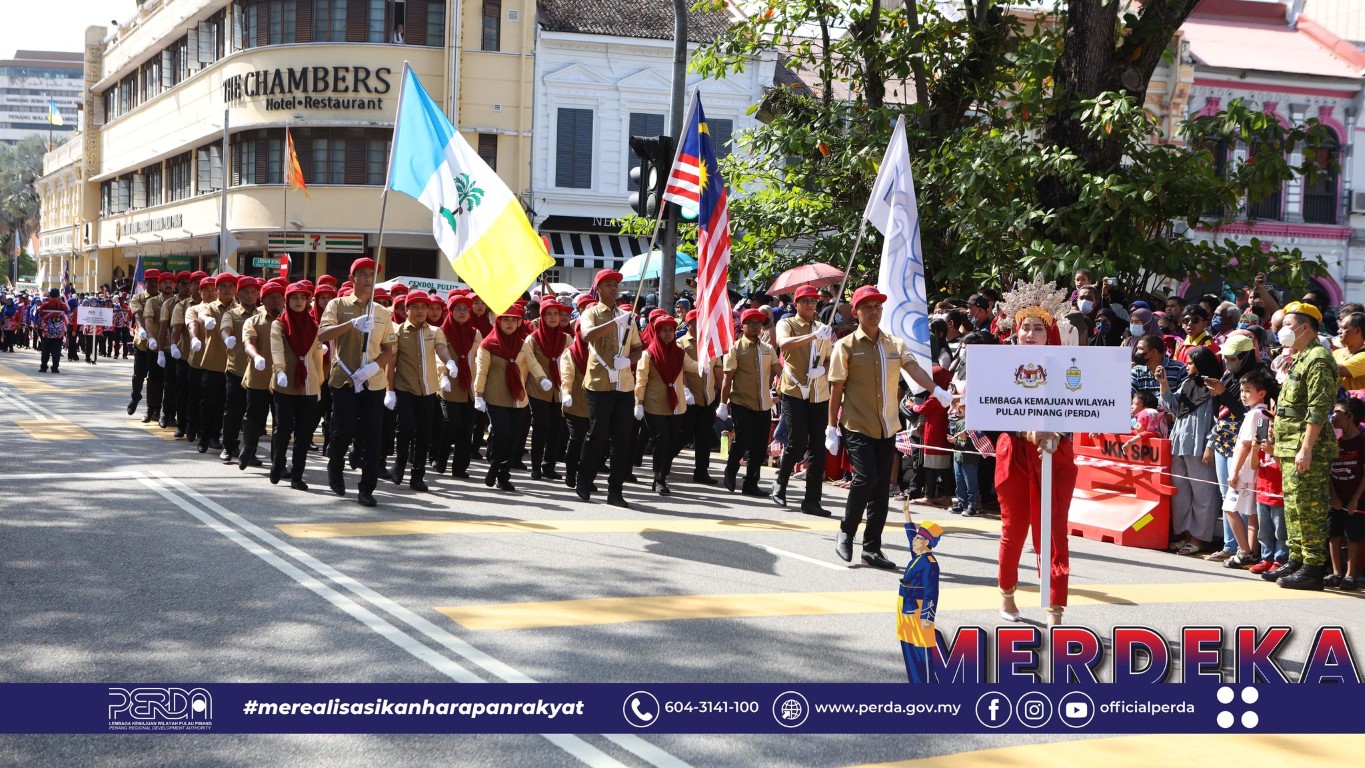 Perbarisan Kontinjen PERDA Sempena Perbarisan dan Perarakan Hari ...