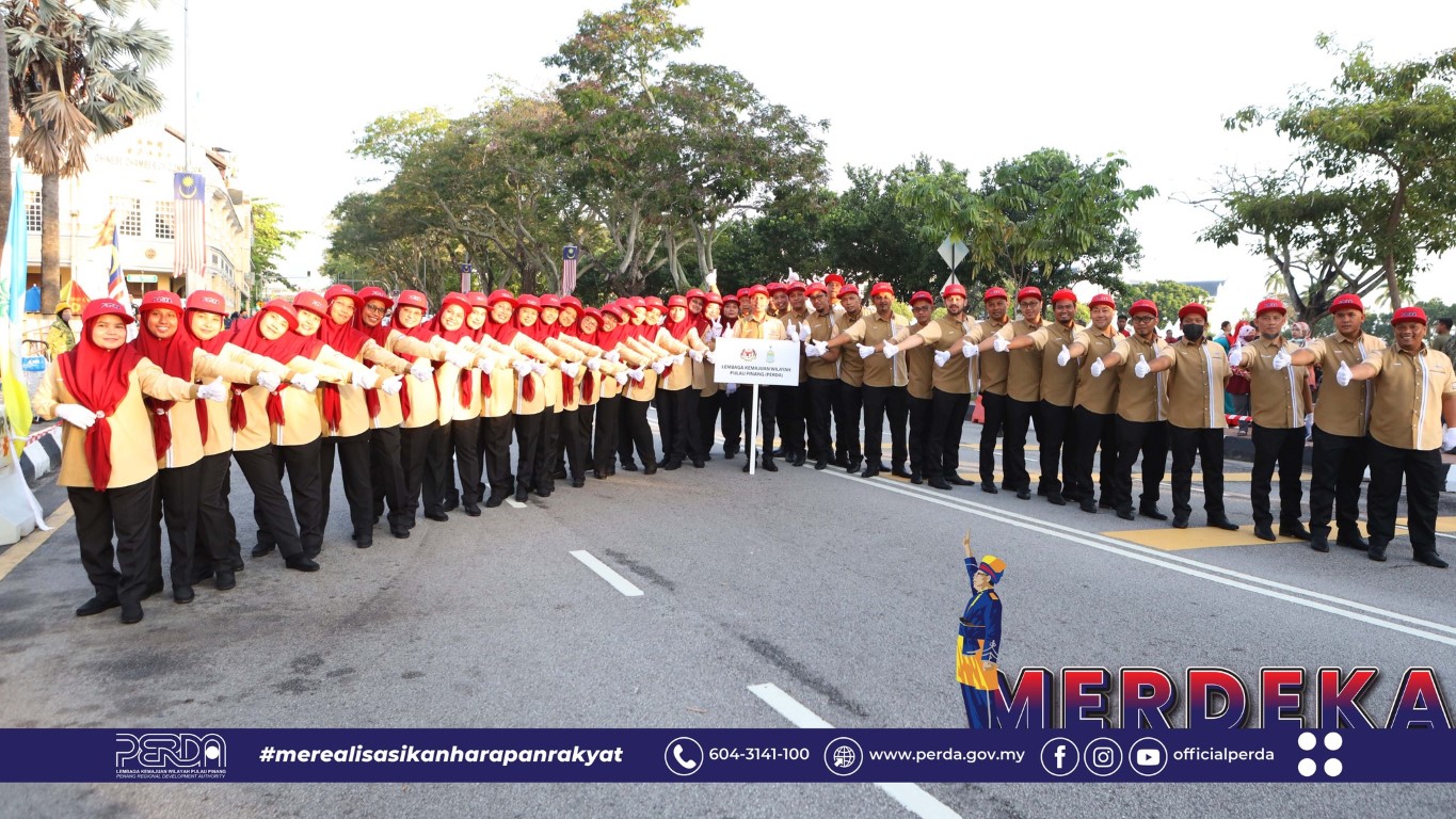 Perbarisan Kontinjen PERDA Sempena Perbarisan dan Perarakan Hari ...