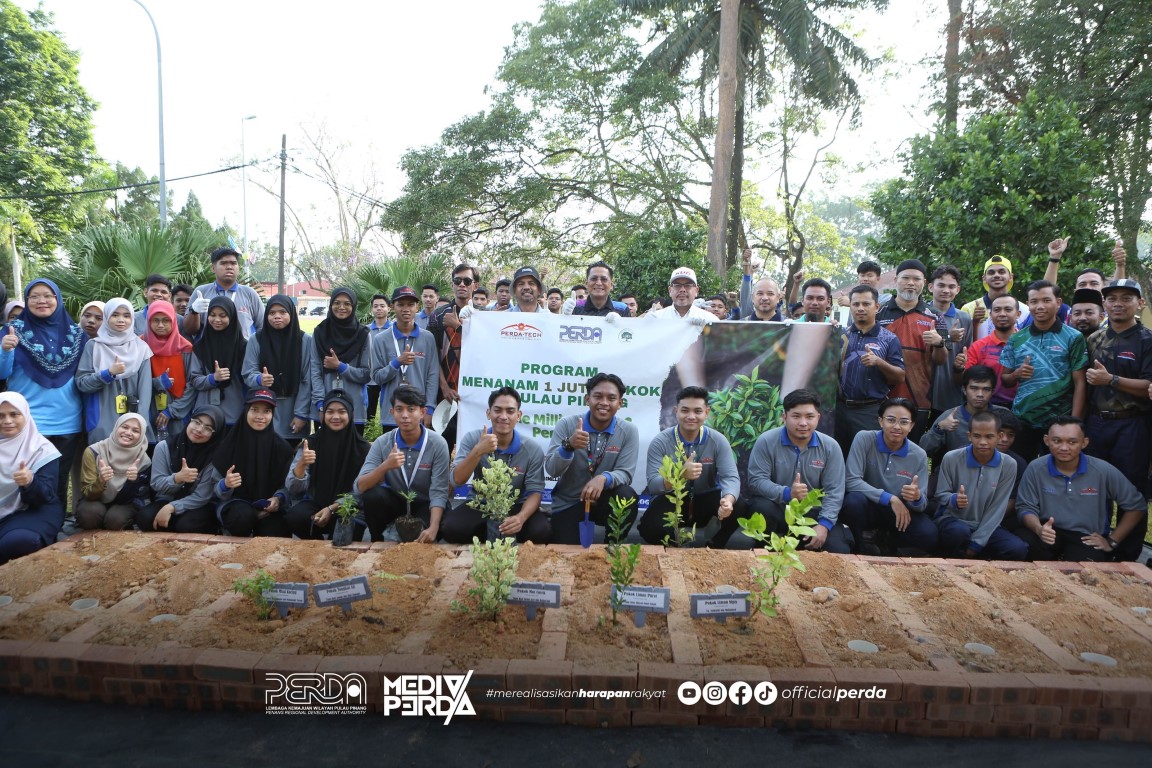 Program Penanaman 1 Juta Pokok Dalam Sehari di Pulau Pinang