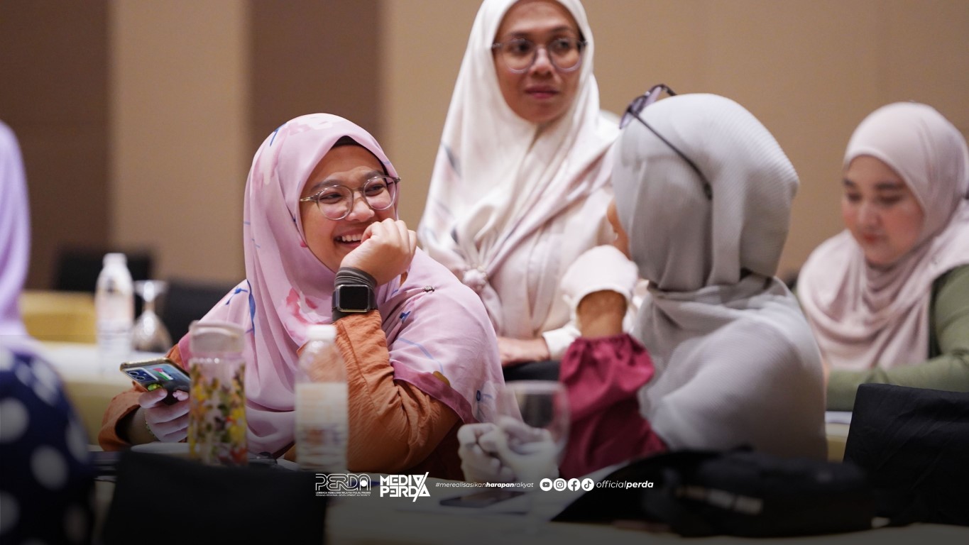 Kursus Komunikasi Berkesan Dalam Perniagaan Di Bawah Program Business ...